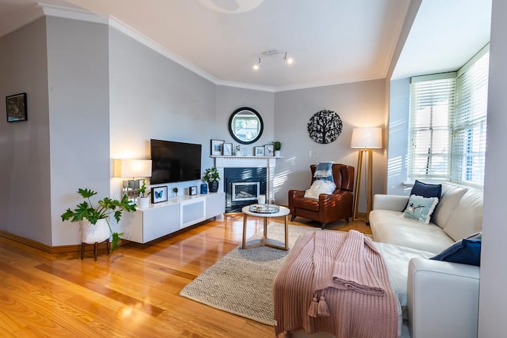 Bedford Avenue - Subiaco