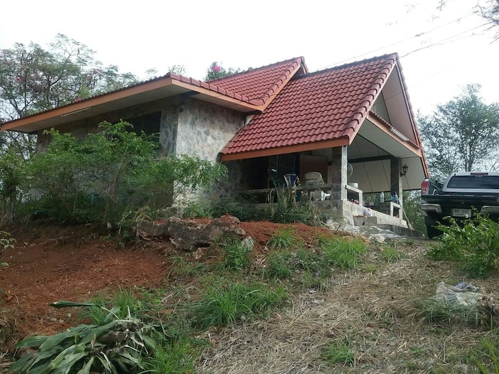 Mountain House Pakchong Khaoyai บ้านบนเขา วิวสวย - Pak Chong