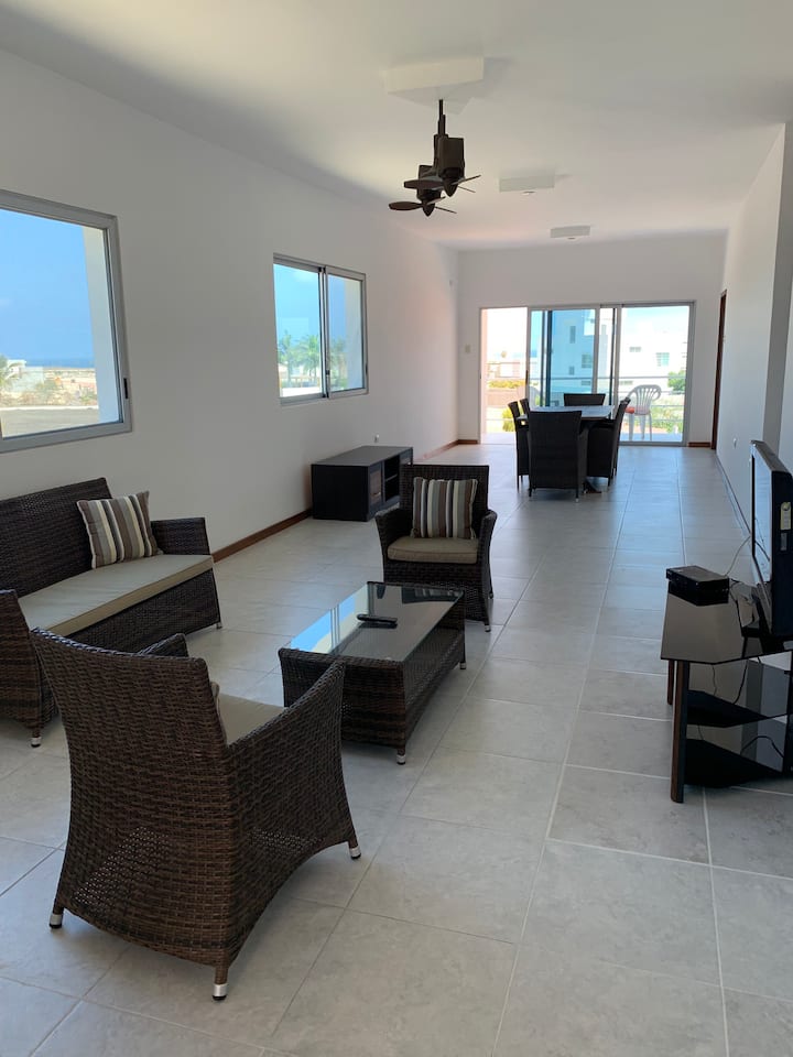 Amplio Departamento En Vía Cumbres De Ayangue - Ayangue