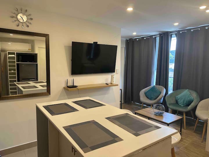 Casa De Fierro Two Iquitos Dpto Dos Hab Centro - Iquitos