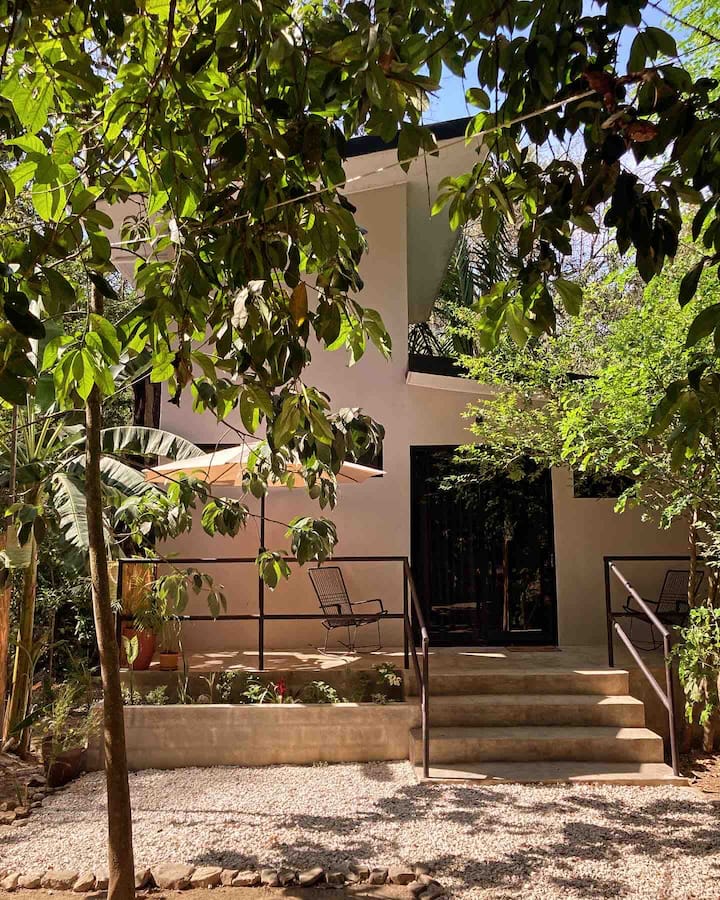 Tropical Jungle Villa - Costa Rica