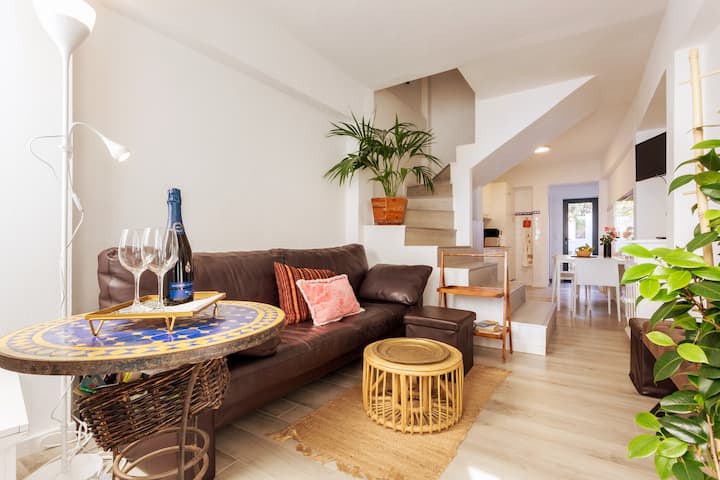 Excellent New House In Historic Center Of Lagos - Lagos