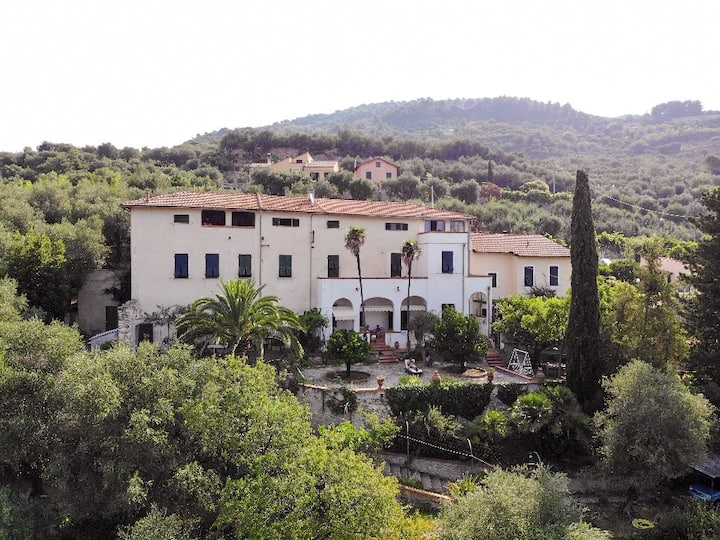 Wonderfull Villa Close To The Sea, Perfect For Families And Group Of Friends - Noli