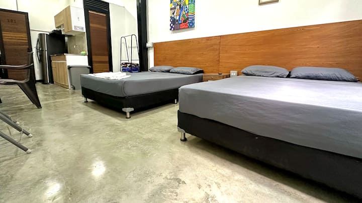 Cómodo Apartaestudio Para 4 Personas 5 Star - Medellín