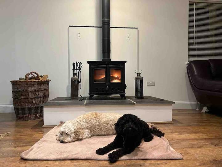 The Lodge @ Flays Farm Sleeps 6, Fabulous Hot Tub - Branscombe