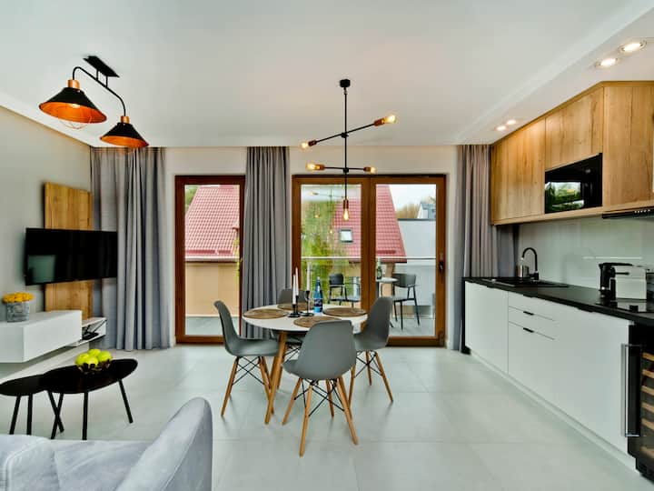 Blueapartpl Charming Apartment With Two Bedrooms - Jastarnia