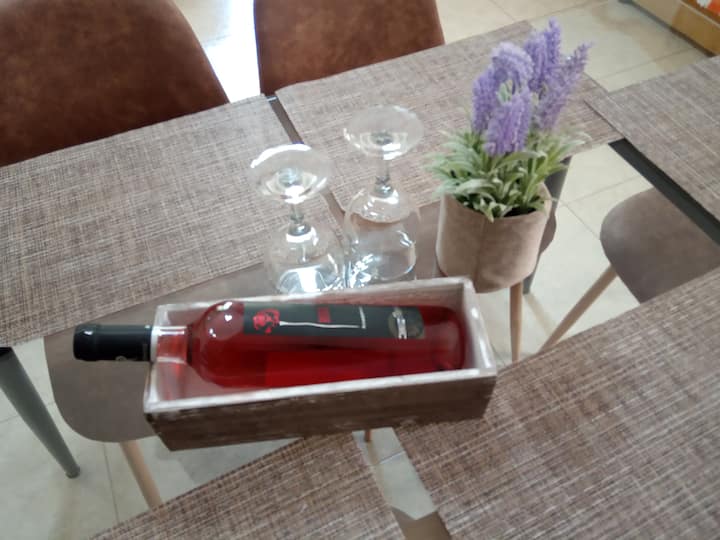 Spacious Friendly Apartment By The Sea - Тасос