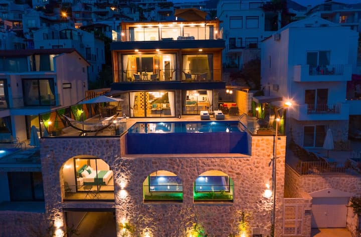 4 Bedroom Villa In Mediterranean Coast. - Kalkan