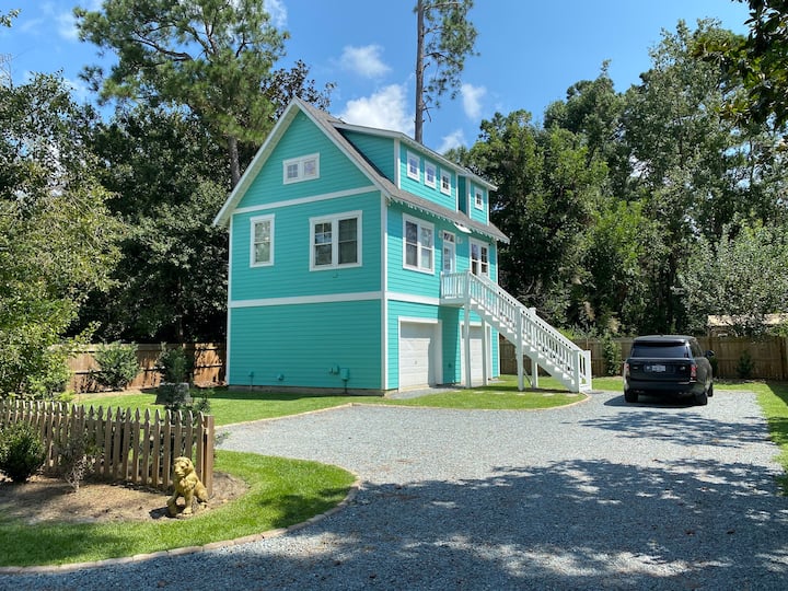 Private 2br Loft W/ Ping Pong & No Checkout Chores - Wilmington, NC