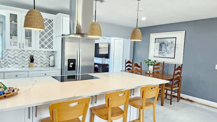 Paradise Vacation Home-10 Min From The Beach - 博因頓海灘