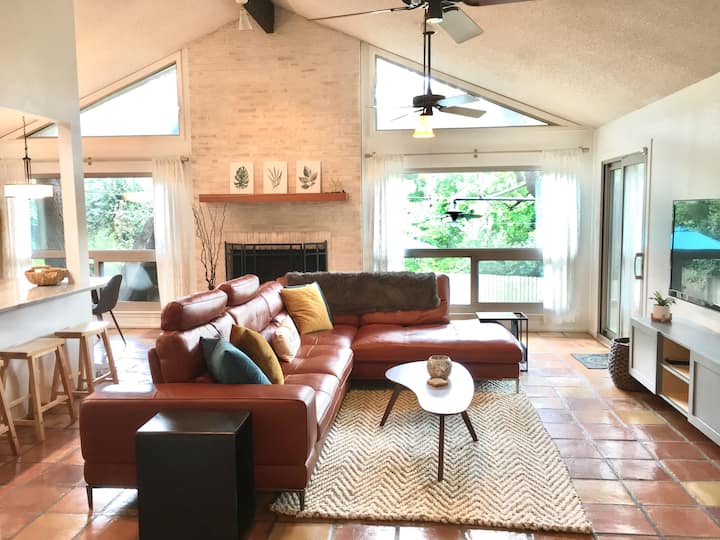 Mid-cen Mod Home/luxury Master Suite/n. Central Sa - Encino Park - San Antonio