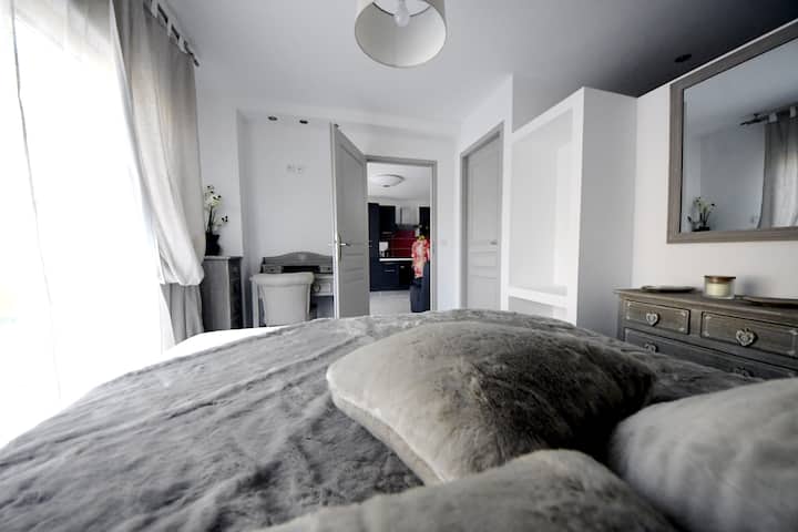 Suite Privée Dans Maison D'hôtes - Nîmes