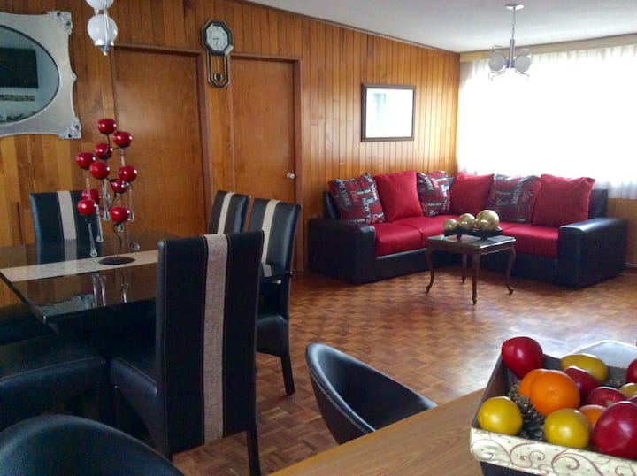Cozy Apartment In A Golf Club, 12 Min To Downtown. - 푸에블라