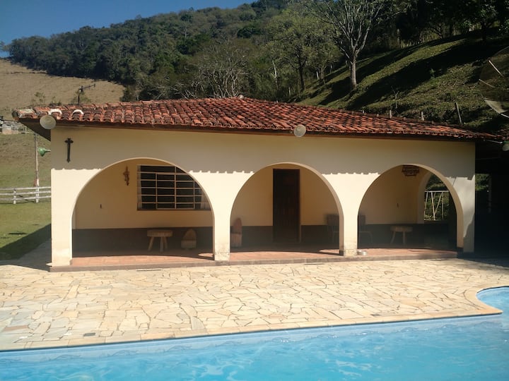 Chacara Para Fins De Semana E Temporadas - Extrema