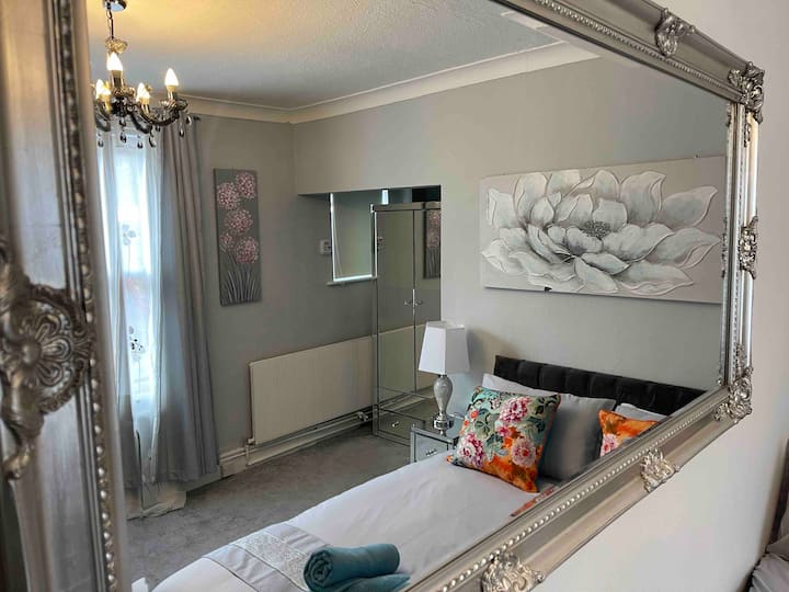 Stylish Apartment*free Parking* Heart Of York - 요크