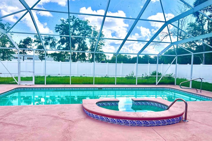 Fun Pool  House With Game Room! - Ocala, FL