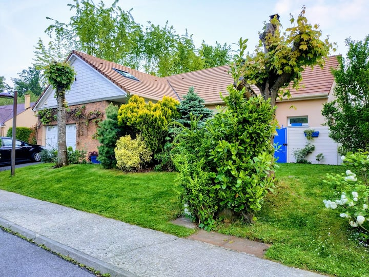 Maison Avec Jardin 10 Mn De Disney-20 Mn De Paris - Marne-la-Vallée