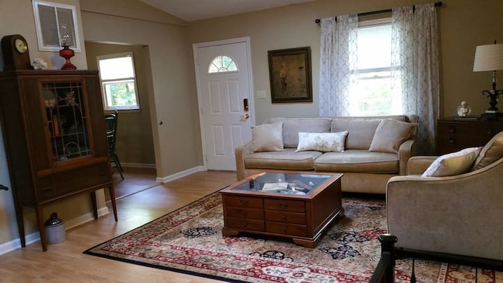 Rapidan Hill - River Front Apt Sleeps 6. - Lake of the Woods, VA