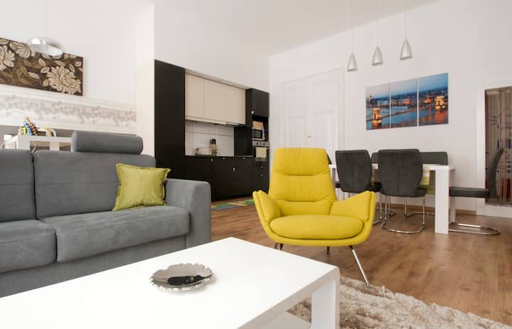 Luxury 2br Apt By The Synagogue - Budapest