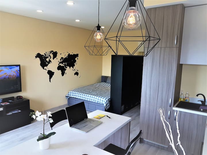 "My Place" With Panoramic View To Gediminas Castle - Vilna
