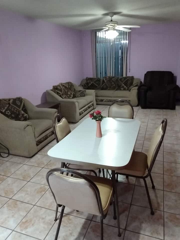 Bella Casa ÉBano - Puebla