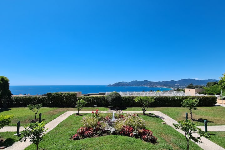 Bel Appartement Avec Vue Sur Mer, 2 à 4 Personnes - Cannes