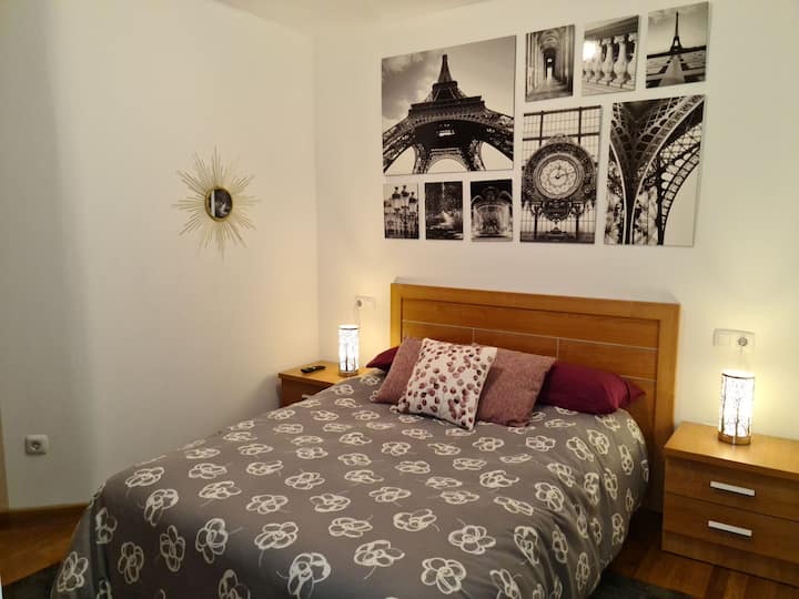 Coqueto Piso A Pie De Playa Rodeira, Garaje Y Wifi - Cangas