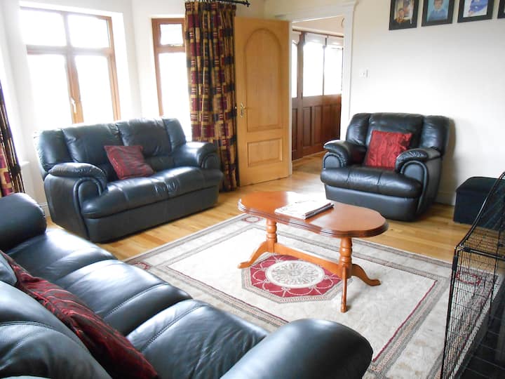 B&b 2 Mins From Athlone Golf Course - Athlone