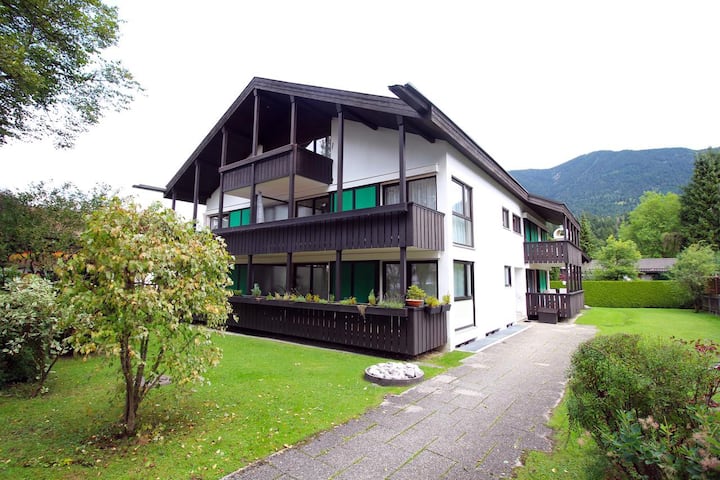 Cozy Family Friendly Apartment With Mountain Views - Grainau
