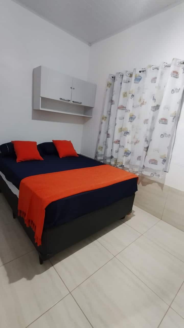 Casa Ilva (Independente)-(2 Quartos) Sem Garagem - 阿拉亞爾多卡博
