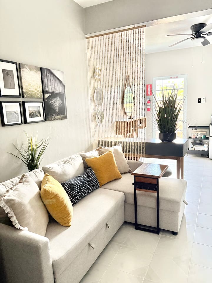 Casacalvario483 | Studioapt • A/c • Parking • Wifi - Camuy