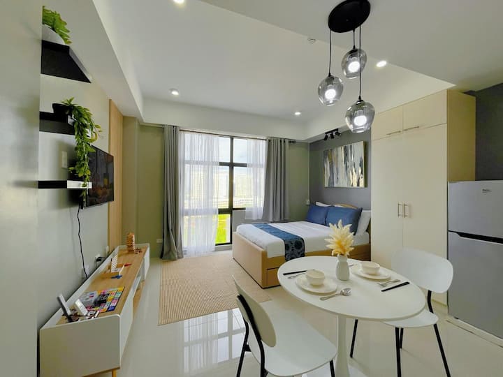 Kalm Nest Studio | Near Airport & Mactan Newtown - Lapu-Lapu City