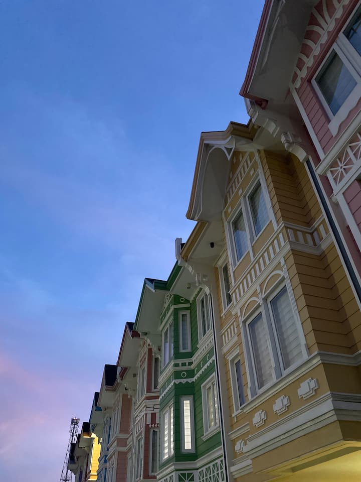 Richwell De Maison At Pontefino Prime Elite - Batangas