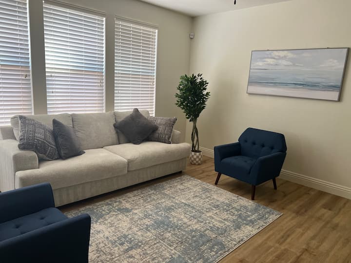 Best Place For Rest - Brentwood, CA