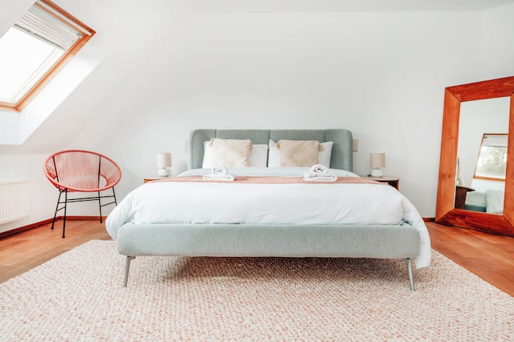 The Loft - Luxury Sleeps 4 - Luxembourg