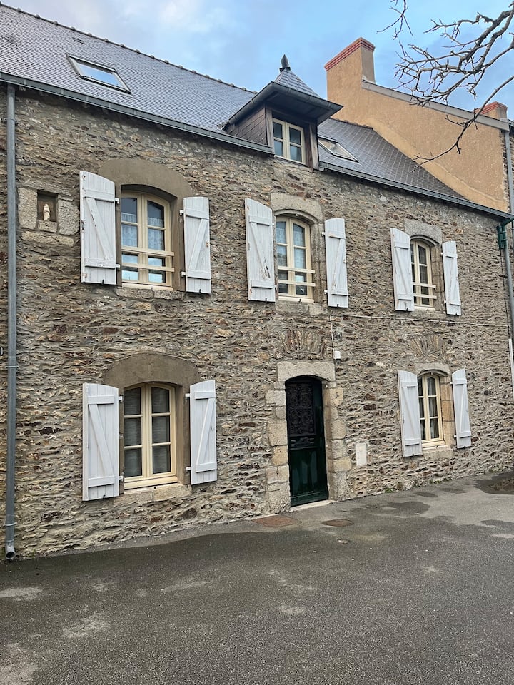 Charmante Maison En Pierre - Sarzeau