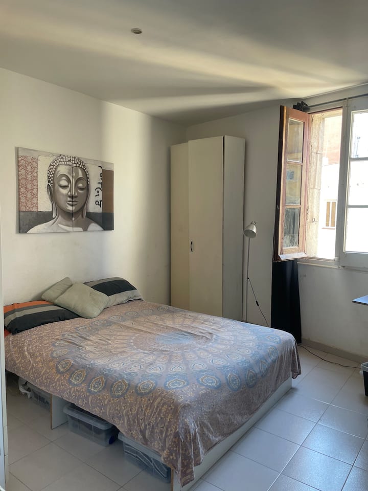 Doble Room With Window | Shanti - Barcelona