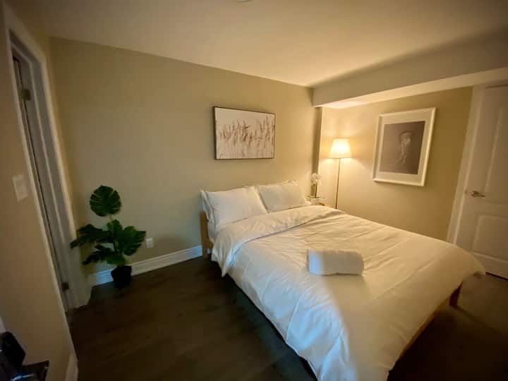 Elegant 2bed+2bath Apartment - マーカム