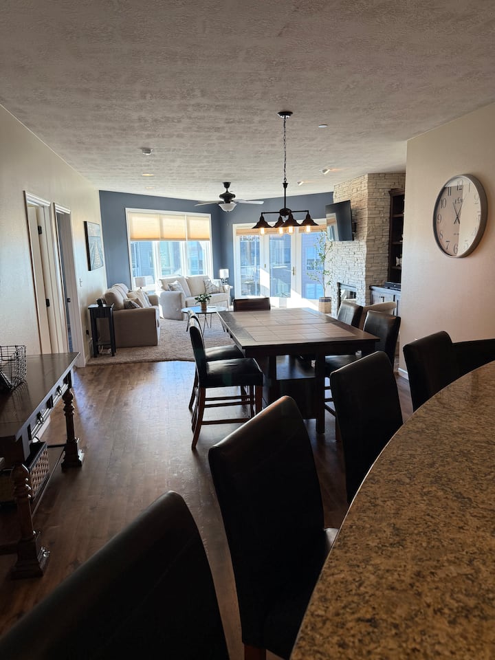 Bridges Bay Condo Lake & Pool Views! - Okoboji, IA