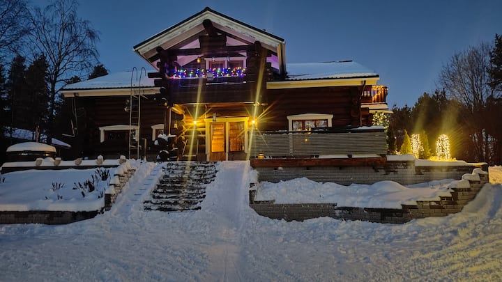 Santa's Hideaway - Rovaniemi