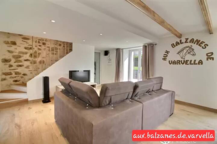 Gîte Avec Spa + Piscine Intérieure Chauffée - Finistère
