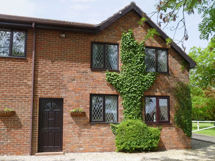 Hayloft-e2699 - Skegness