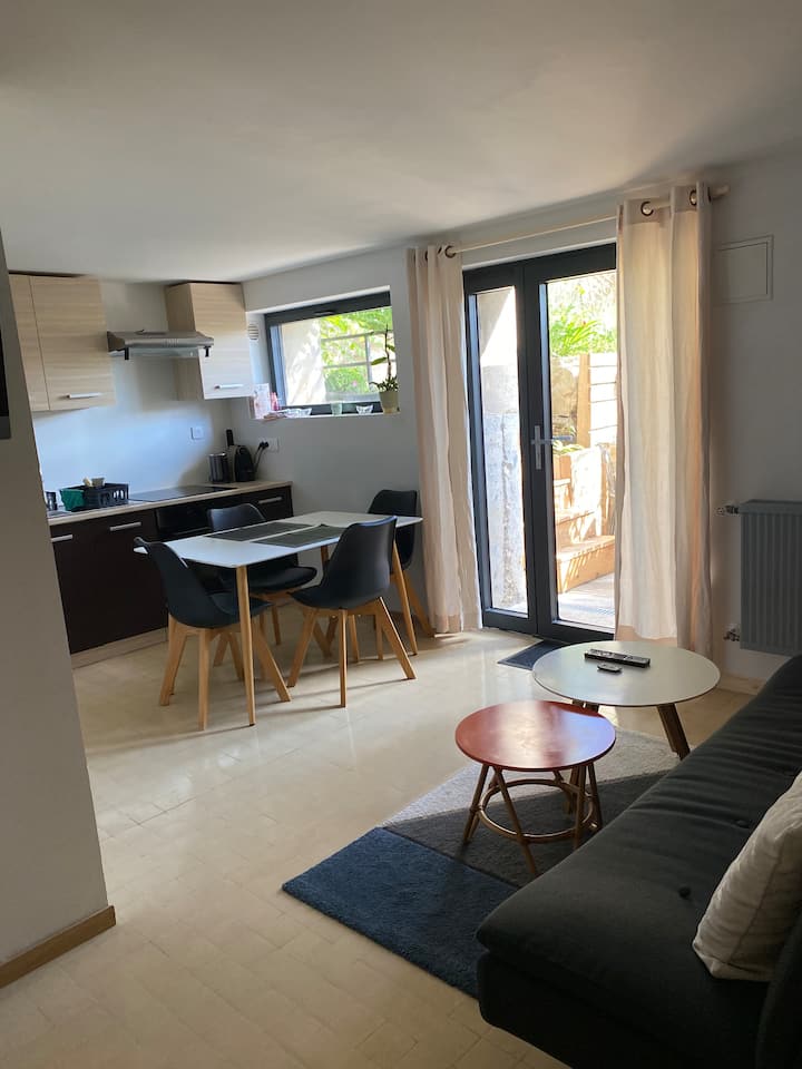 Appartement Avec Petite Terrasse Bourg Les Valence - Bourg-lès-Valence