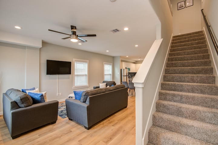 Spacious & Relaxing 3br In Htx - Houston, TX