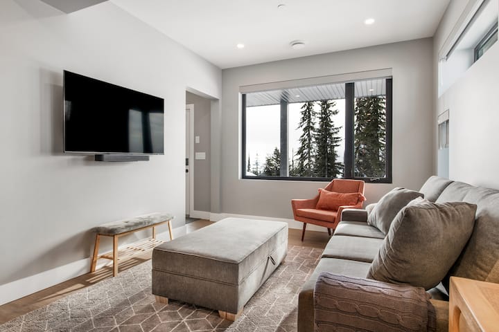 Spacious Suite On The Ridge W/private Hot Tub - Armstrong