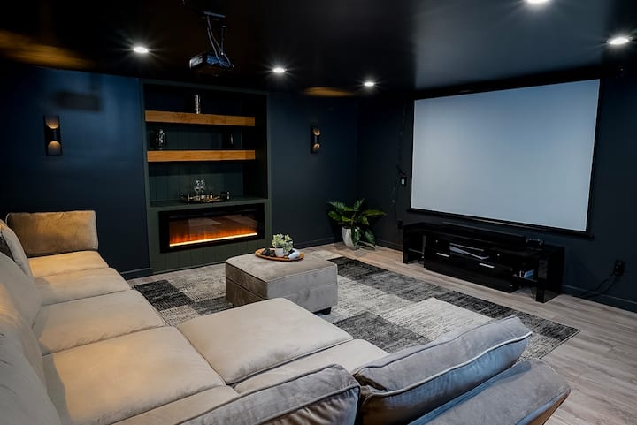 Luxurious 2bd W/theater Room - Alpine, UT