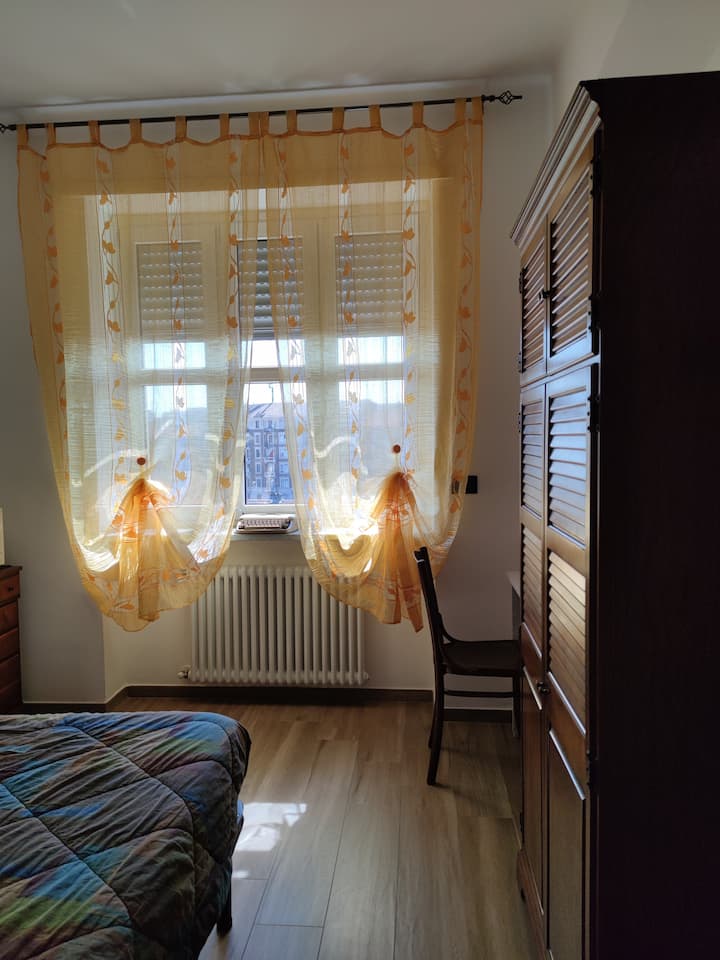 Stanza Con Bagno In Zona P. Susa - Turin