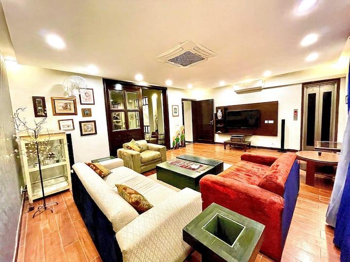 3-bed Modern Home W/ Pool & Garden – Dha 4 Lahore - Lahore
