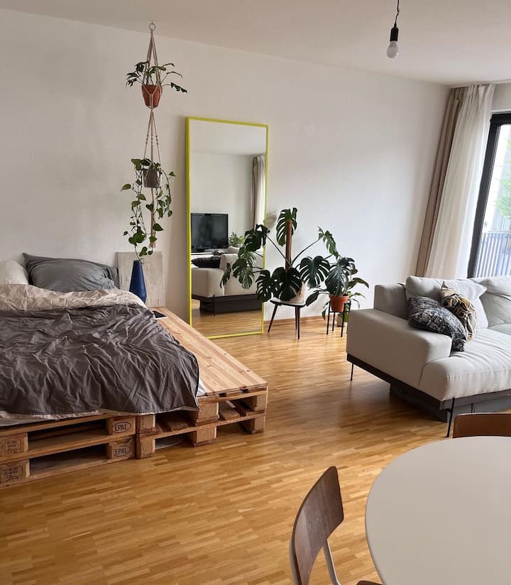 Gemütliche Wohnung In Zentraler & Ruhiger Lage - Cologne