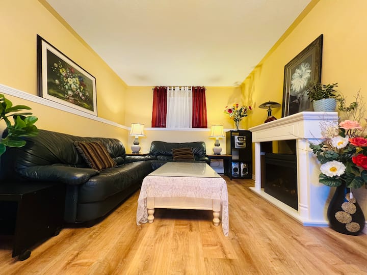 2 Private Rooms At Eden Rosa Home. Welcome! - 夏洛特敦